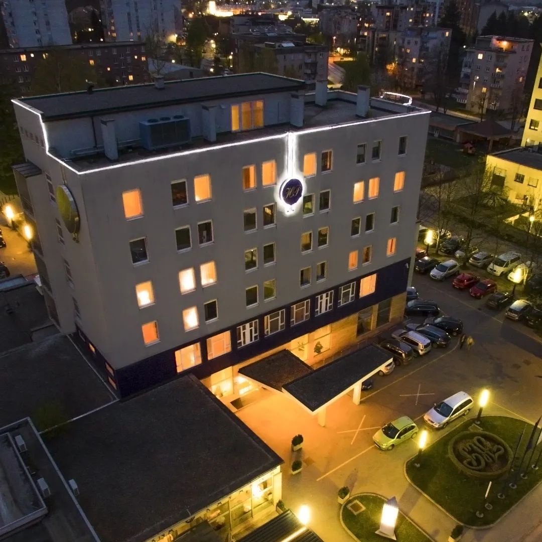 Hotel Paka brezplačno odpira svoja vrata vsem ogroženim, še posebej ...